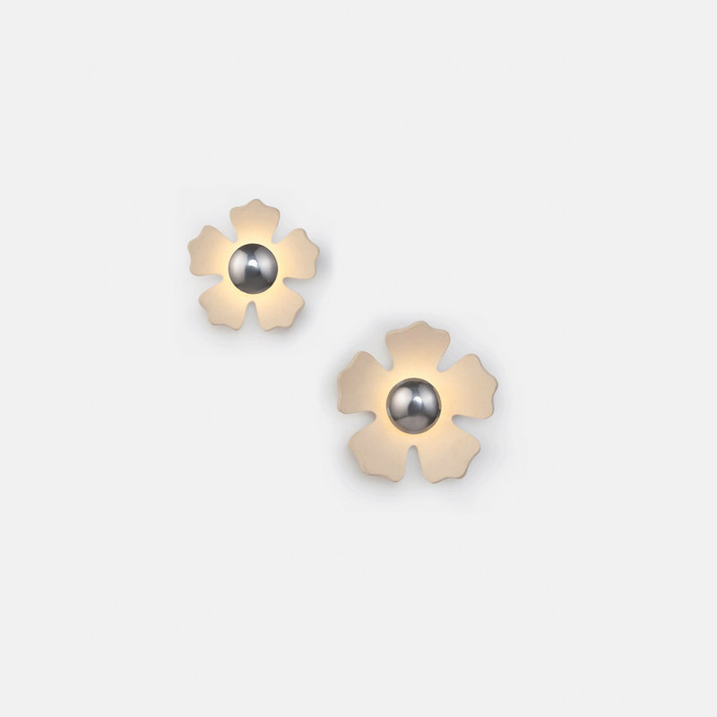 Flower Wall Light